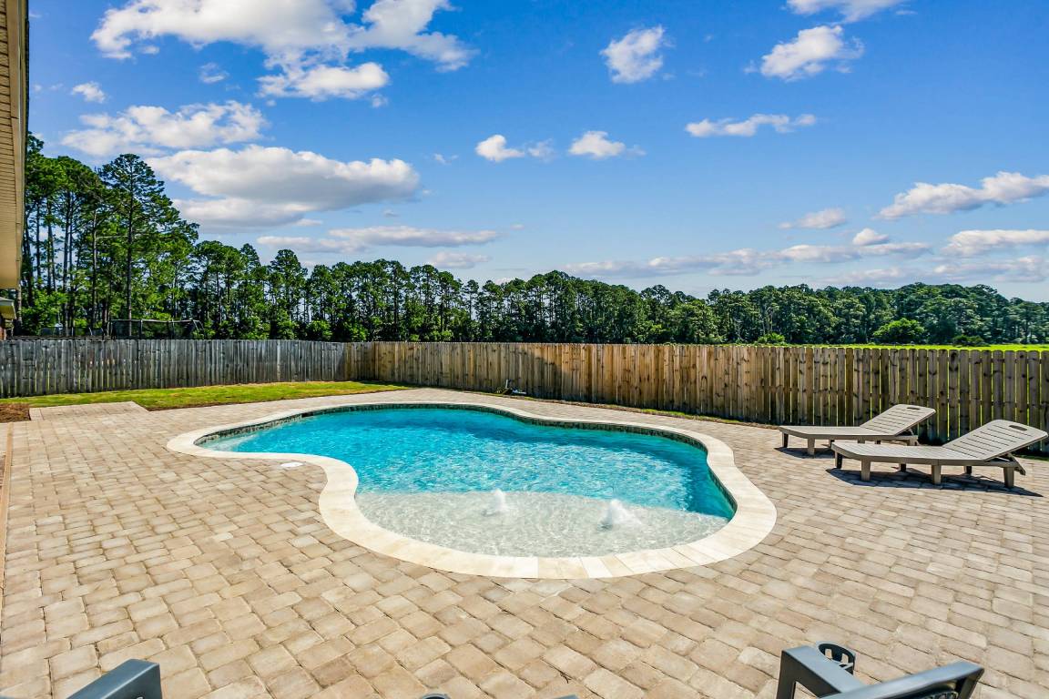 246 M² House ∙ 5 Bedrooms ∙ 14 Guests - Navarre, FL