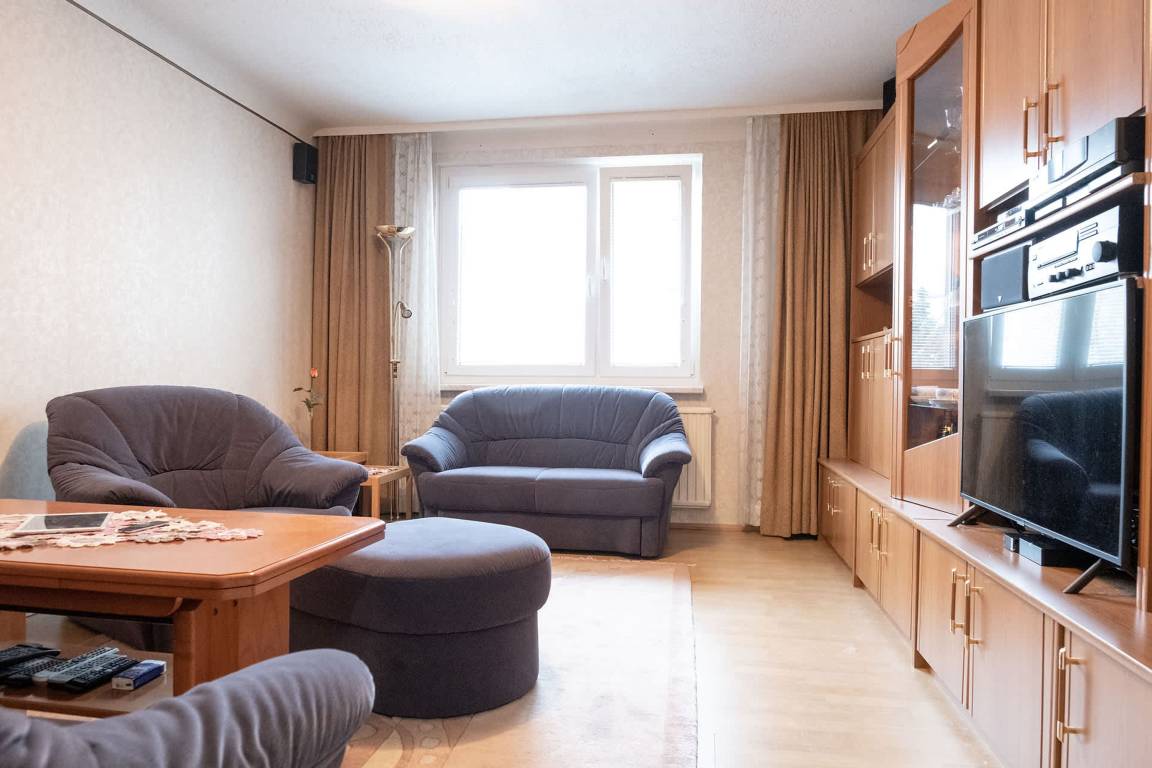 Ferienwohnung ∙ 2 Schlafzimmer ∙ 5 Gäste - Korneuburg