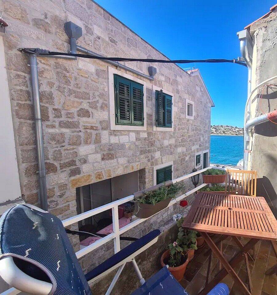 30 M² Apartment ∙ 1 Bedroom ∙ 4 Guests - Pirovac