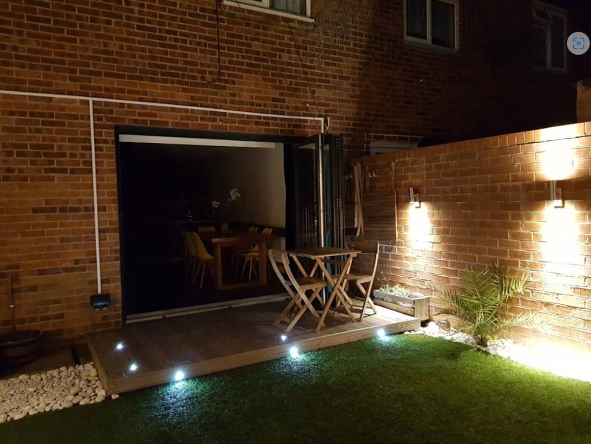 House ∙ 2 Bedrooms ∙ 4 Guests - Northampton