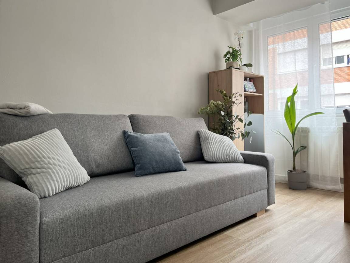 70 M² Ferienwohnung ∙ 3 Schlafzimmer ∙ 6 Gäste - Oviedo