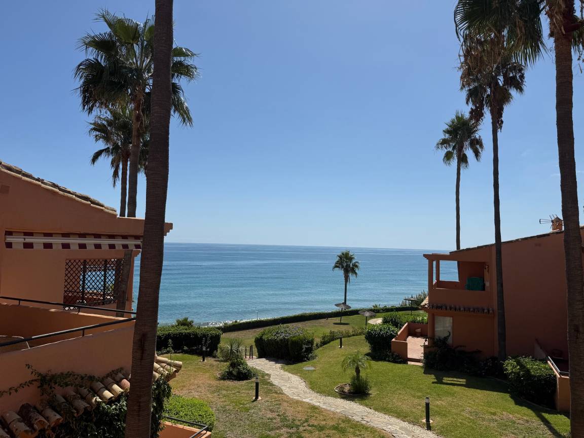 180 M² Casa ∙ 4 Quartos ∙ 8 Hóspedes - Estepona