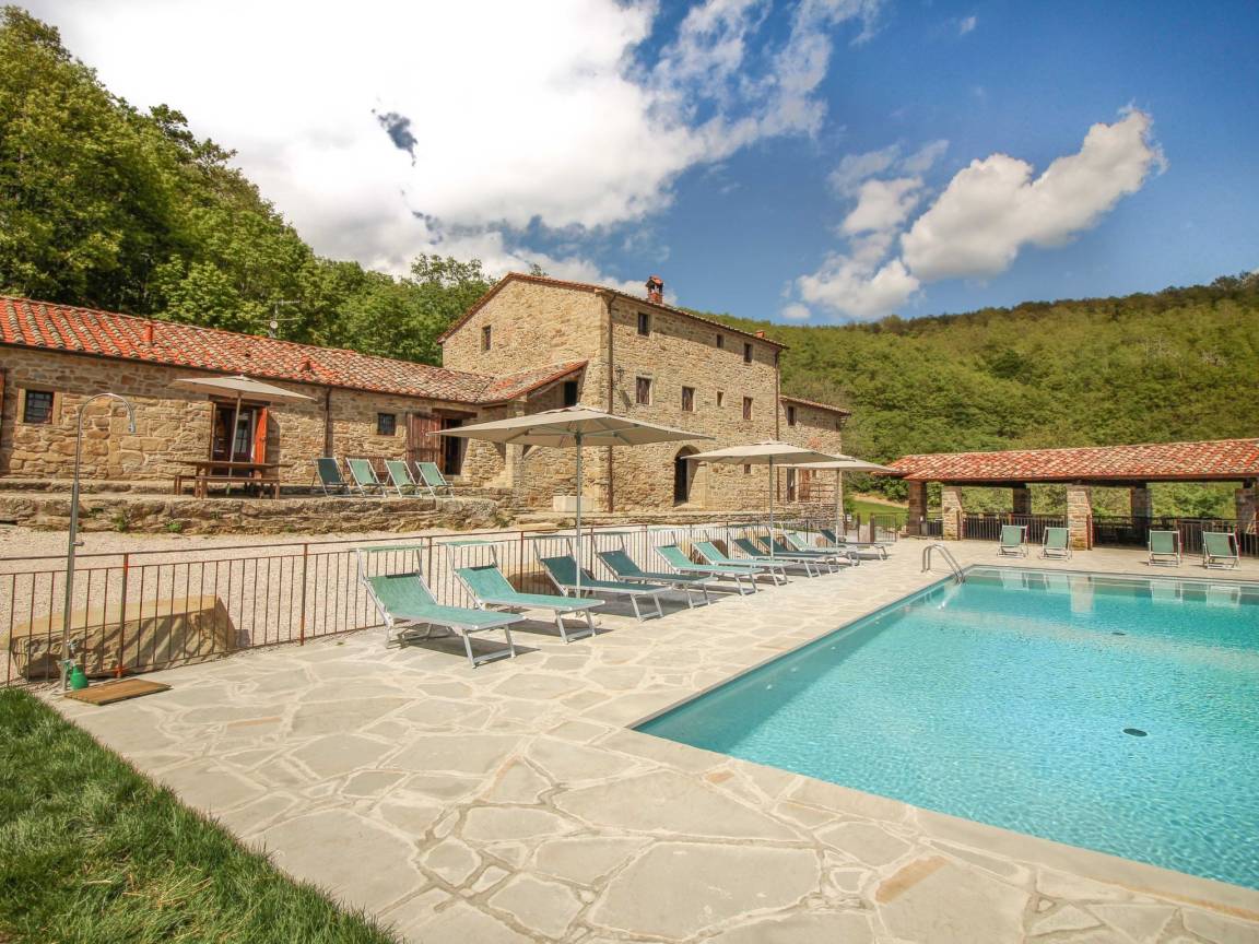560 M² Maison De Vacances ∙ 13 Chambres ∙ 31 Personnes - Toscane