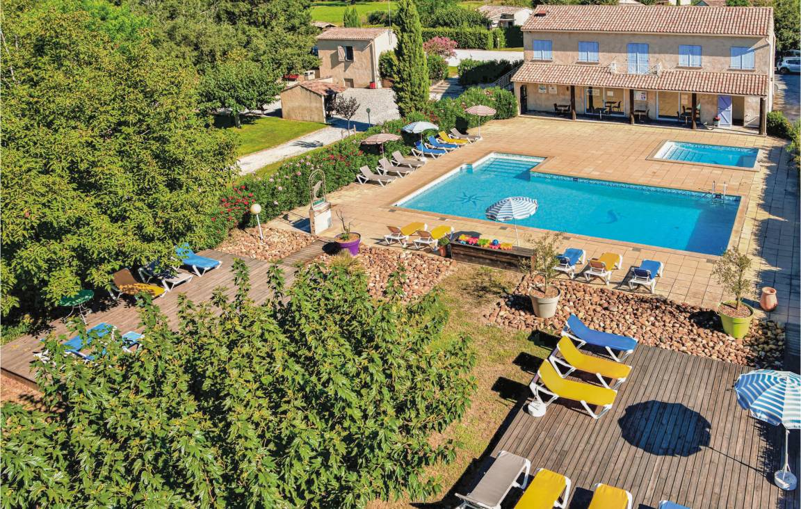 37 M² Maisonnette ∙ 2 Slaapkamers ∙ 4 Gasten - Tarascon