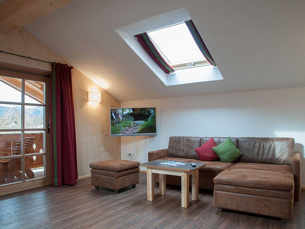 60 M² Ferienwohnung ∙ 1 Schlafzimmer ∙ 4 Gäste - Rottach-Egern