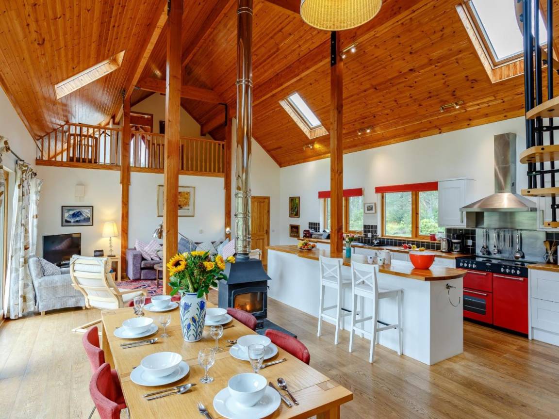 Cottage ∙ 4 Bedrooms ∙ 8 Guests - Fort William