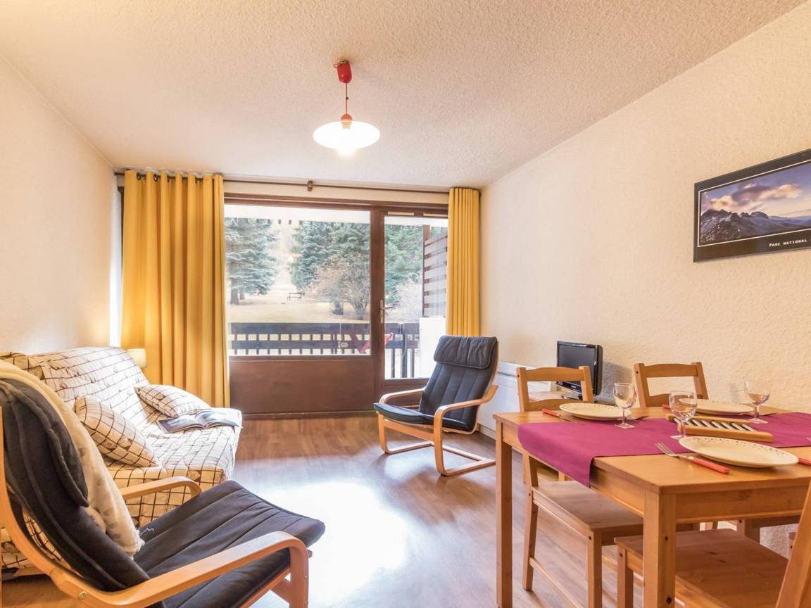 29 M² Studio Flat ∙ 1 Bedroom ∙ 4 Guests - Chantemerle