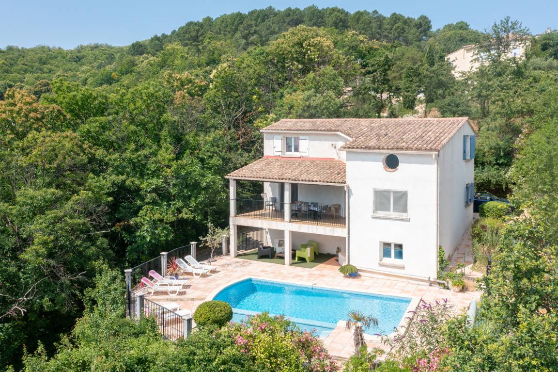 120 M² Villa ∙ 4 Chambres ∙ 8 Personnes - Le Martinet
