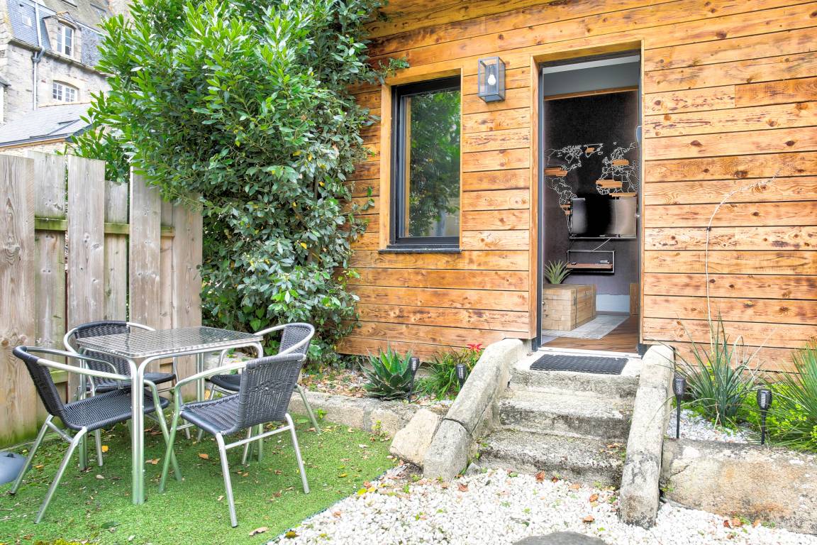 30 M² Huis ∙ 1 Slaapkamer ∙ 4 Gasten - Dinan
