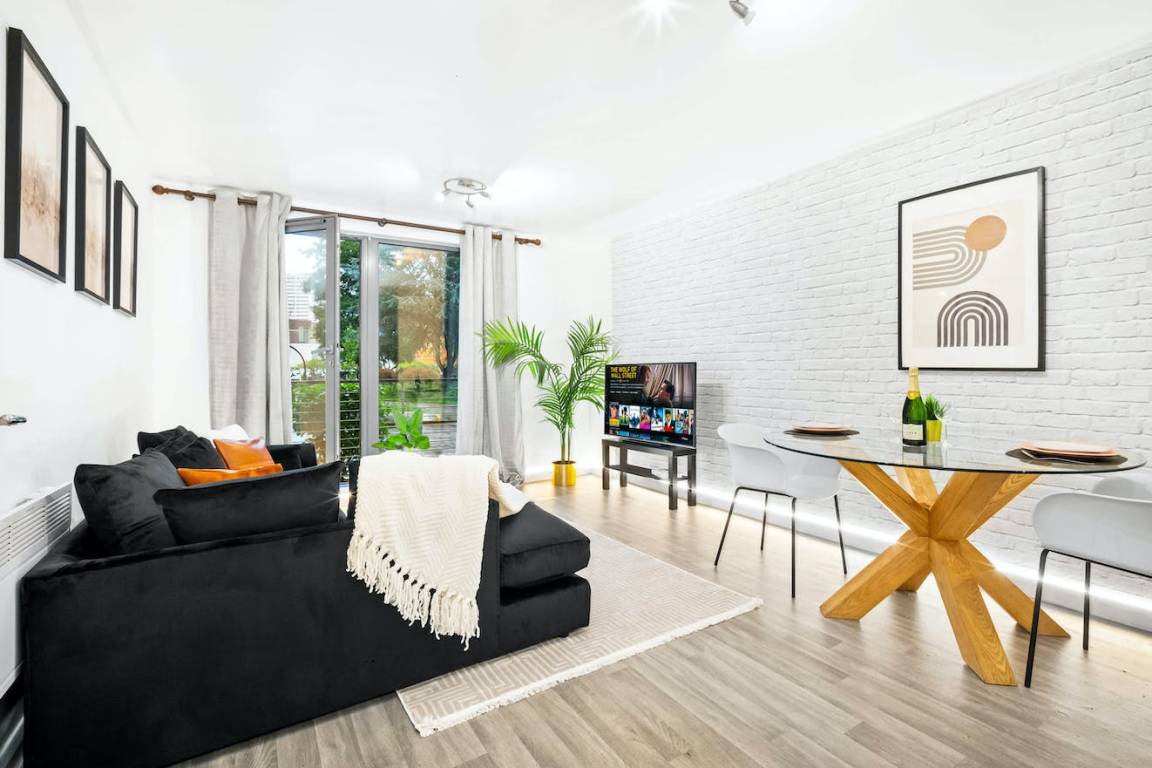 65 M² Apartamento ∙ 1 Habitación ∙ 2 Huéspedes - Birmingham