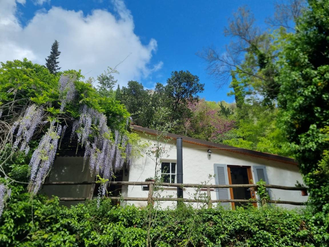 40 M² Villa ∙ 2 Bedrooms ∙ 5 Guests - Finale Ligure