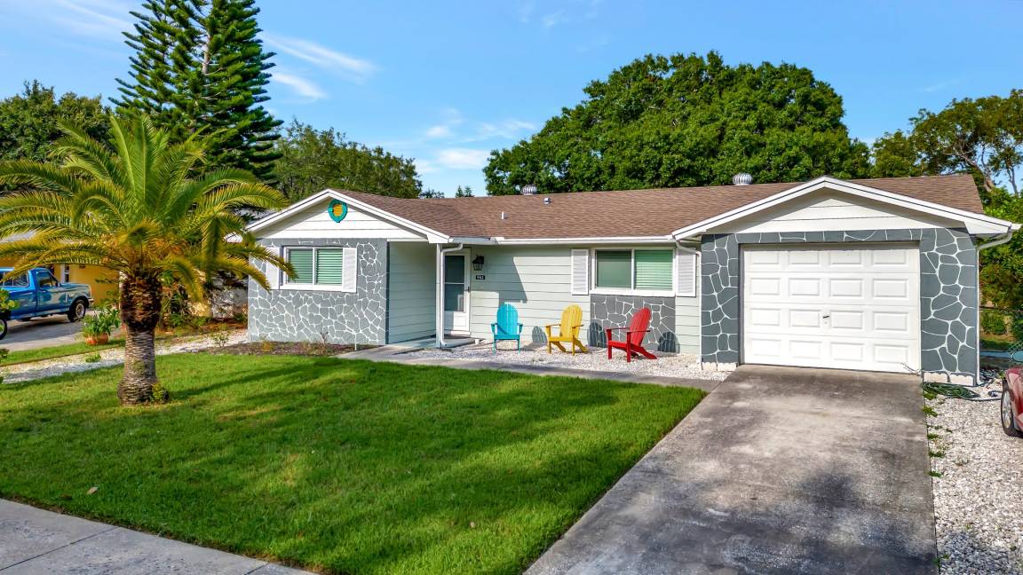 84 M² House ∙ 2 Bedrooms ∙ 5 Guests - Tarpon Springs, FL