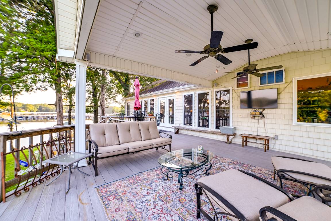 185 M² House ∙ 3 Bedrooms ∙ 8 Guests - Paris Landing State Park, Buchanan
