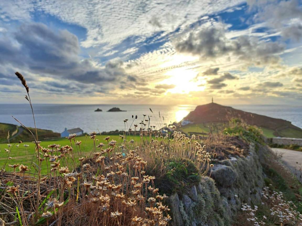 Cottage ∙ 3 Bedrooms ∙ 6 Guests - Porthcurno