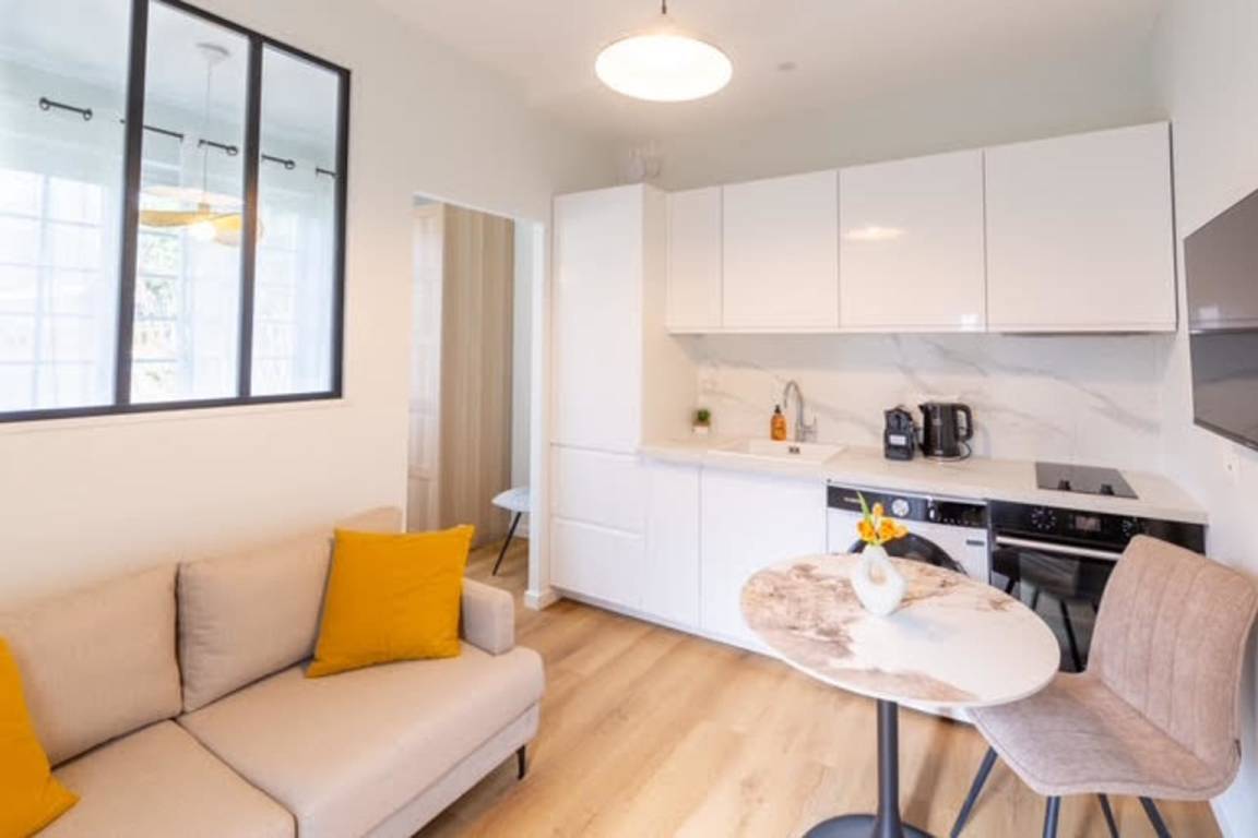 23 M² Appartement ∙ 1 Chambre ∙ 2 Personnes - Le Haillan