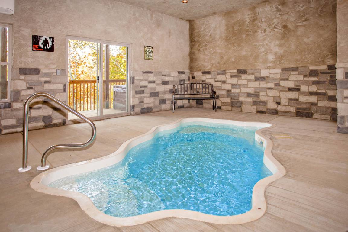 210 M² House ∙ 2 Bedrooms ∙ 6 Guests - Pigeon Forge, TN