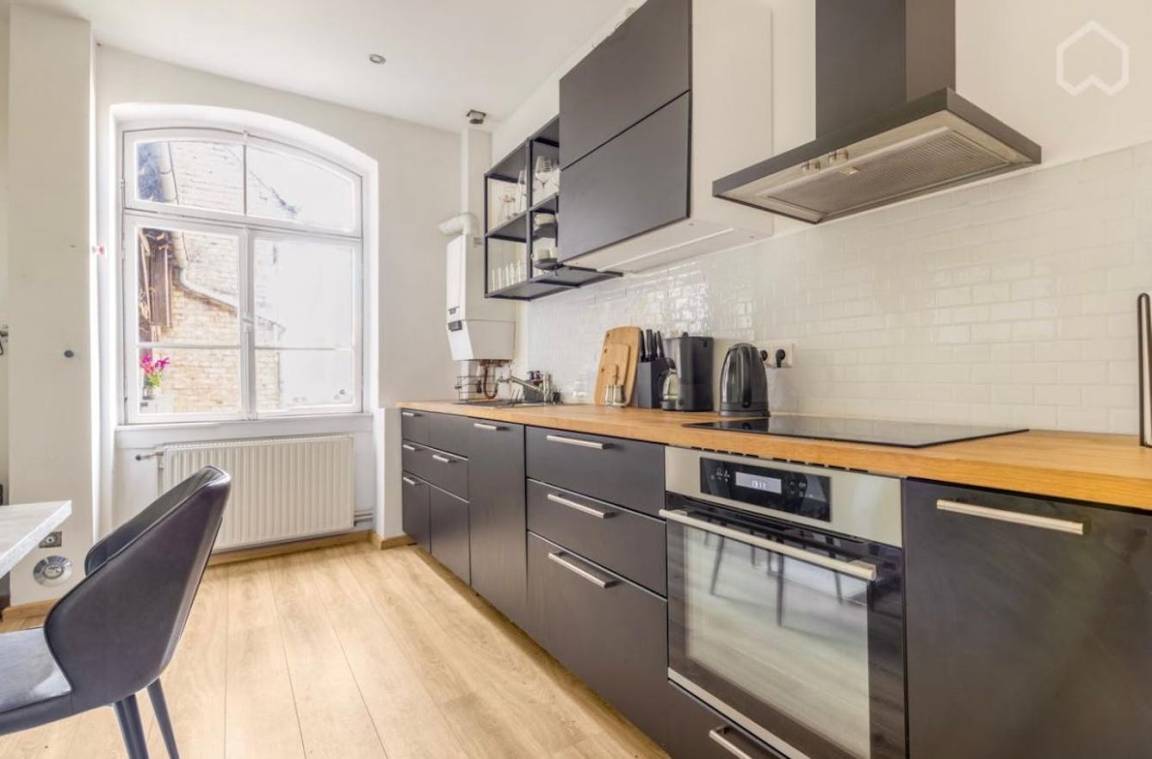 156 M² Ferienwohnung ∙ 3 Schlafzimmer ∙ 10 Gäste - Mannheim