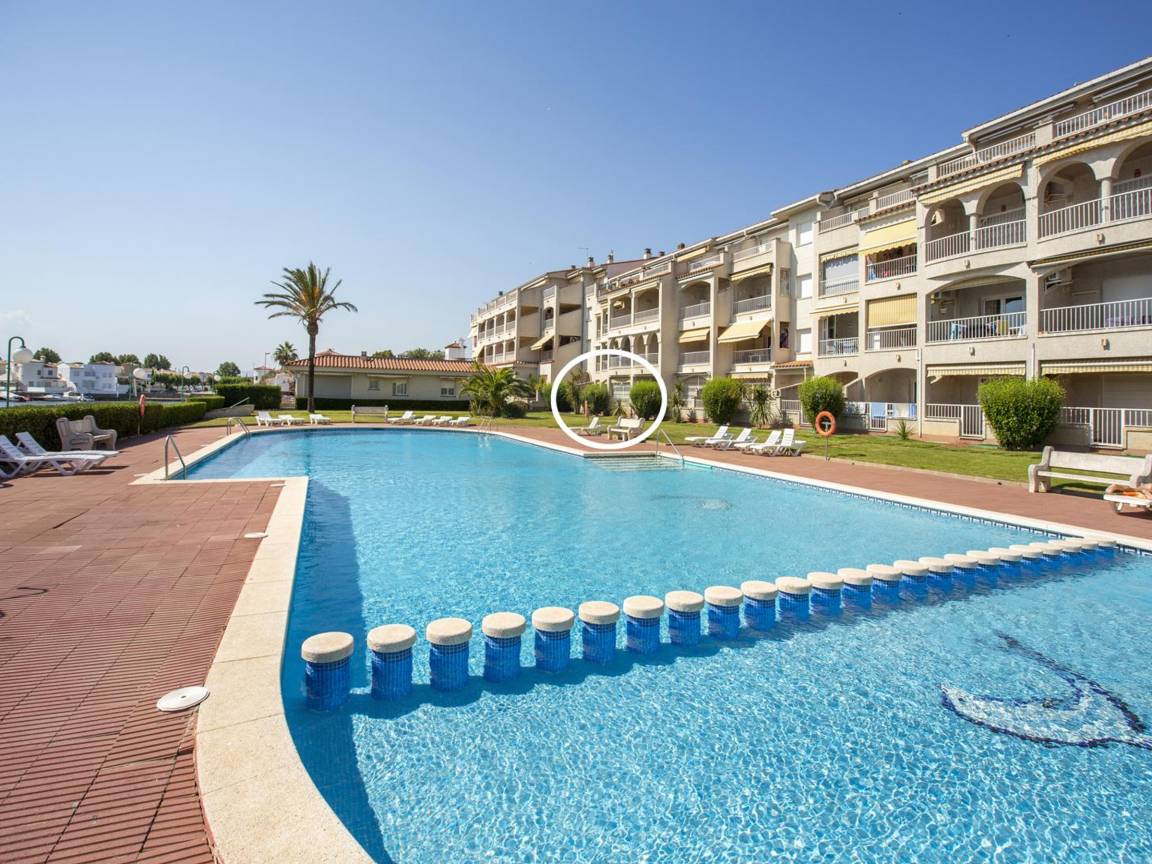 70 M² Apartamento ∙ 2 Habitaciones ∙ 6 Huéspedes - Figueres