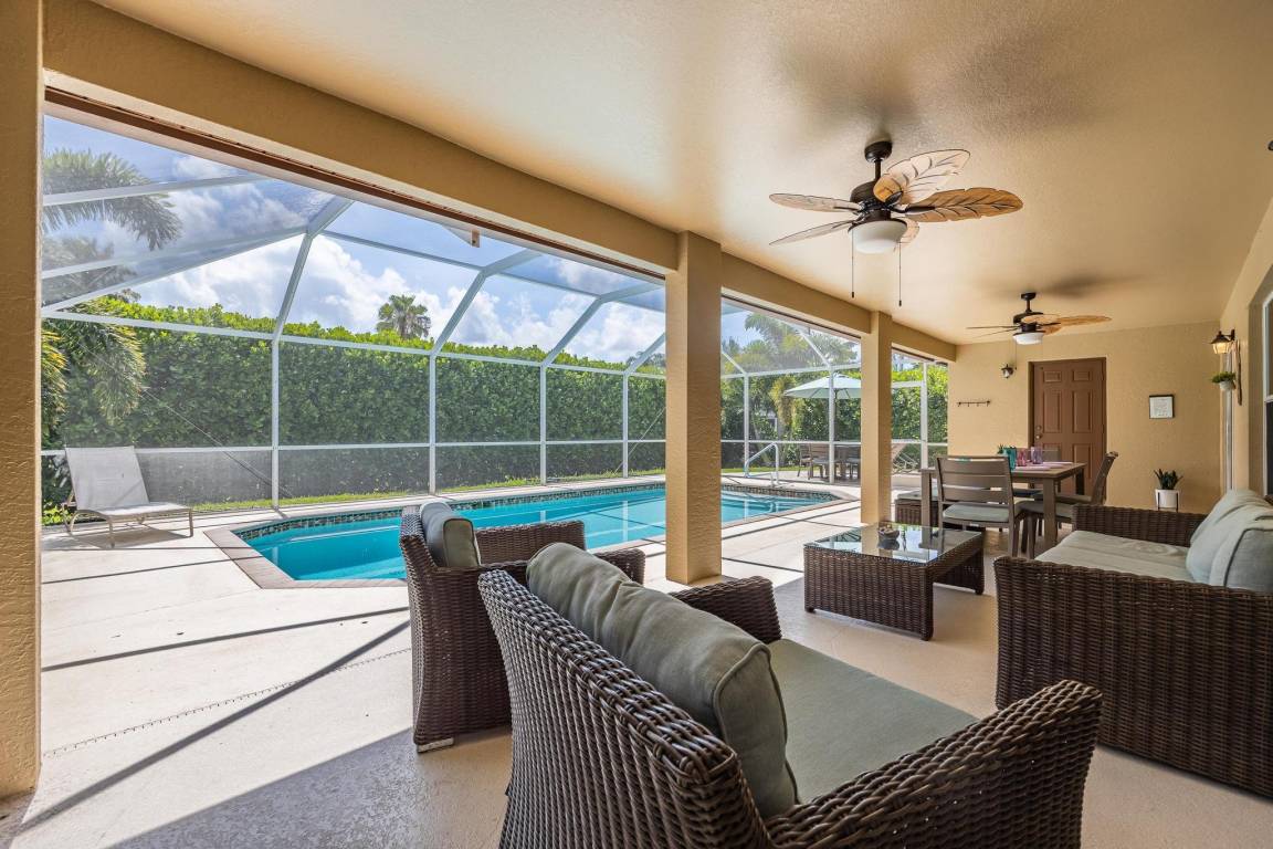 207 M² Villa ∙ 4 Schlafzimmer ∙ 10 Gäste - Cape Coral, FL