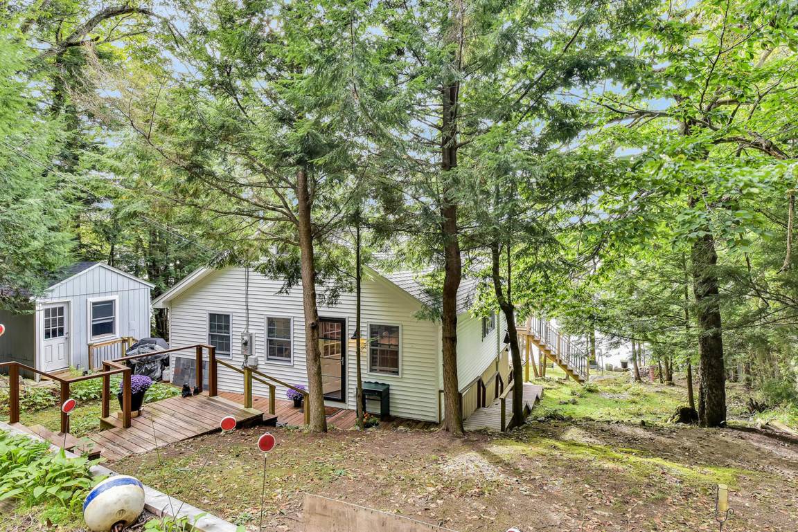 Apartment ∙ 3 Bedrooms ∙ 6 Guests - Sidney, ME