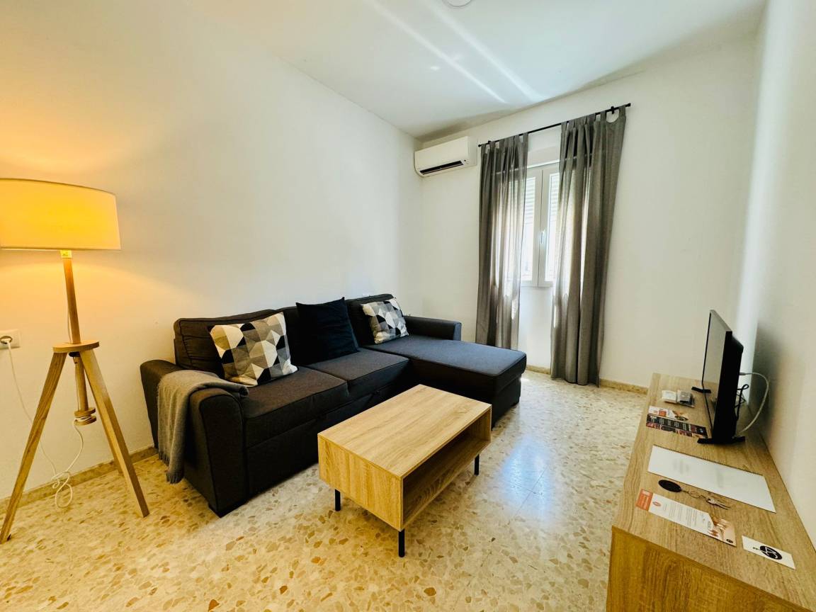 60 M² Apartamento ∙ 2 Habitaciones ∙ 6 Huéspedes - Rota