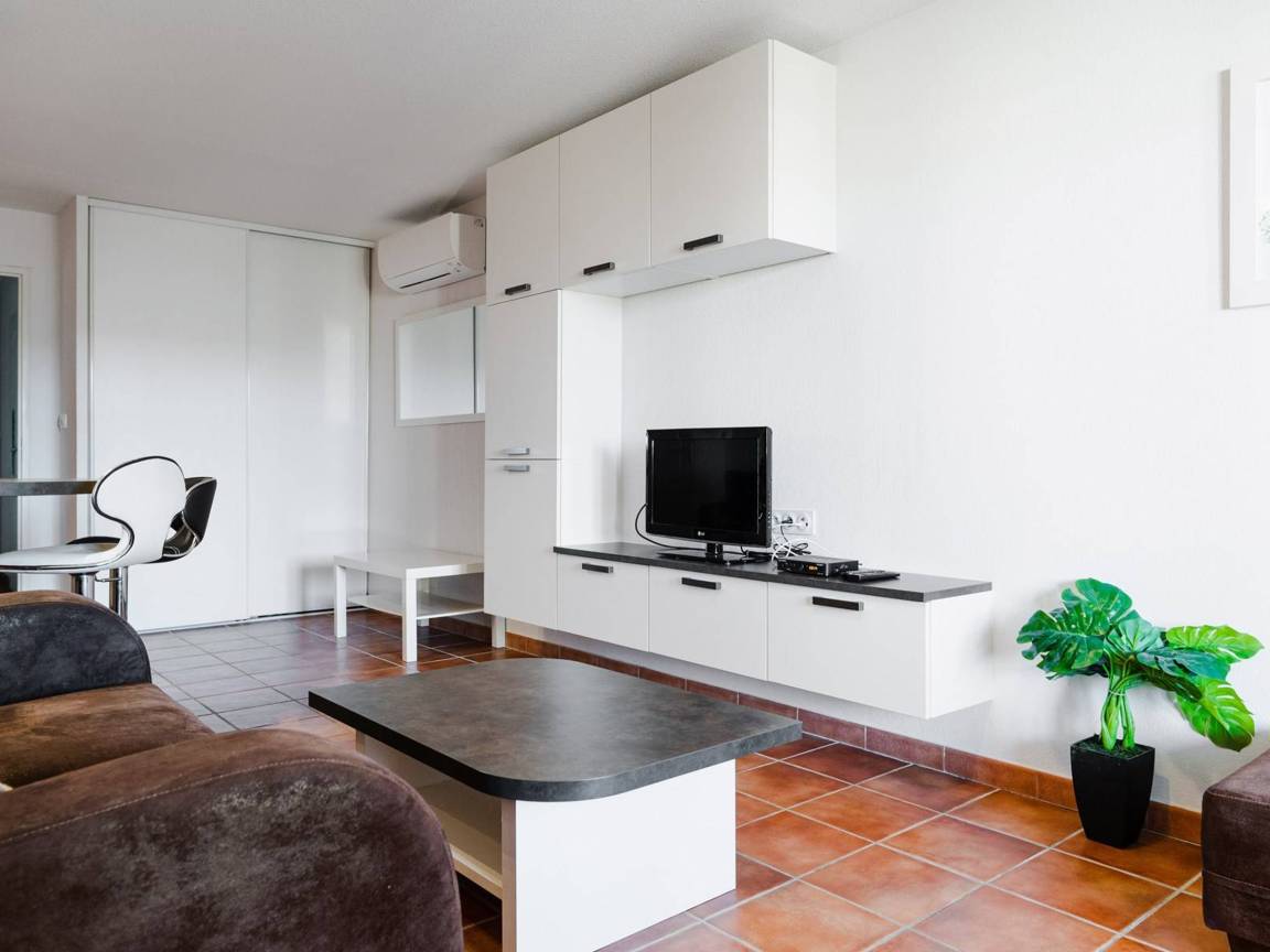 53 M² Ferienwohnung ∙ 2 Schlafzimmer ∙ 5 Gäste - Narbonne