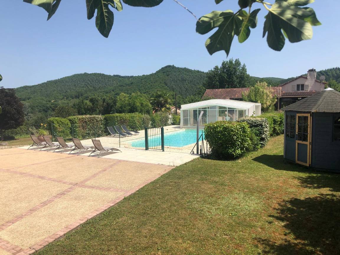 147 M² Apartment ∙ 4 Bedrooms ∙ 10 Guests - Saint-Cirq-Lapopie