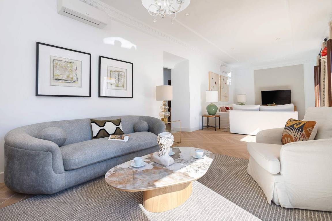 387 M² Apartamento ∙ 5 Habitaciones ∙ 10 Huéspedes - Córdoba
