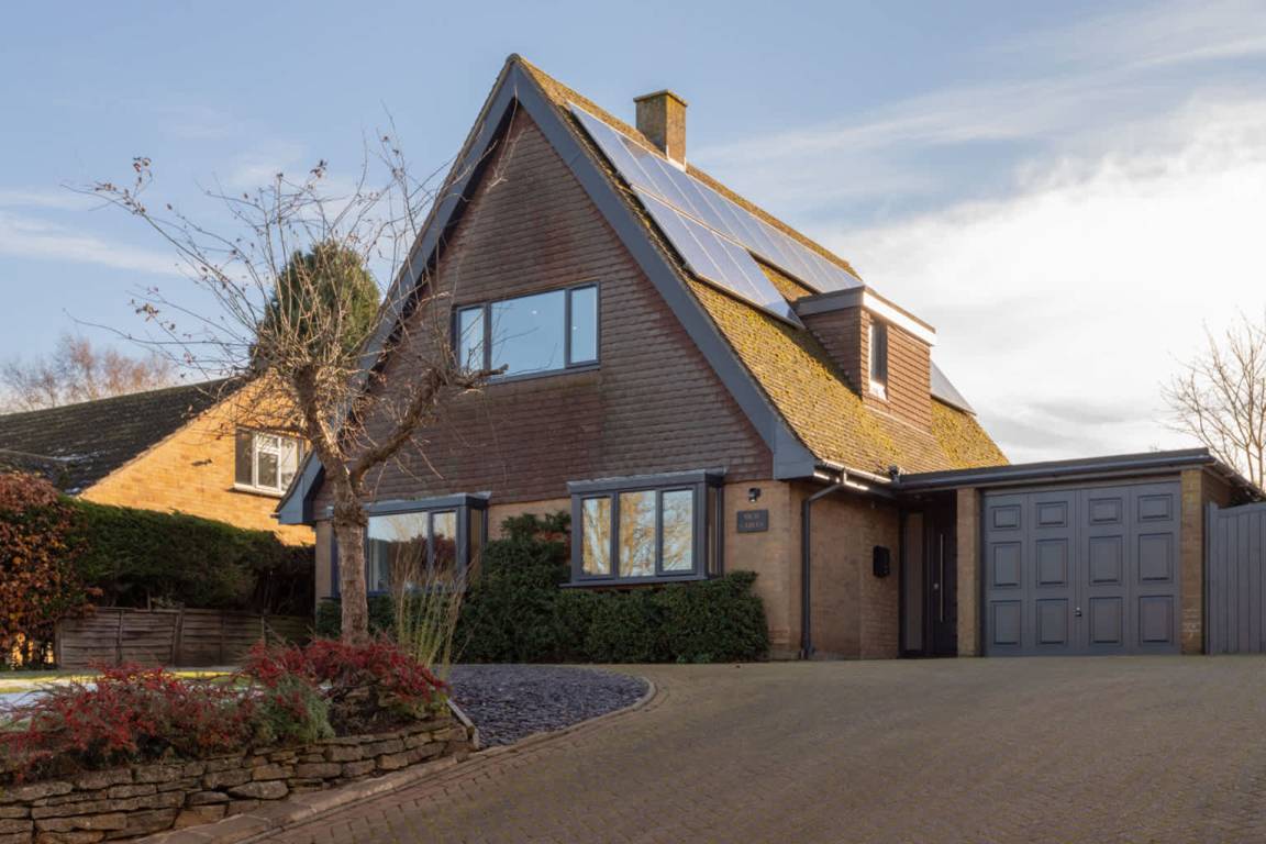 House ∙ 4 Bedrooms ∙ 9 Guests - Towcester