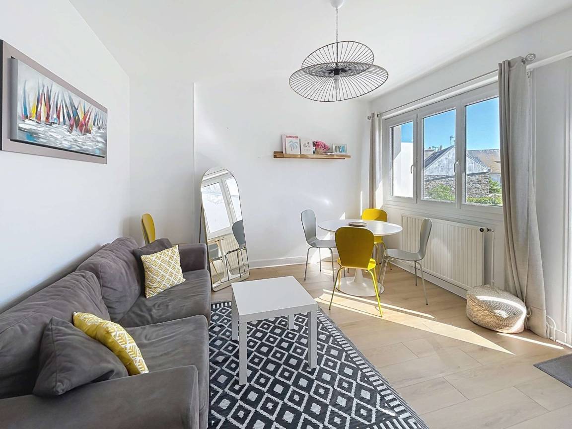 52 M² Apartment ∙ 2 Bedrooms ∙ 4 Guests - Granville