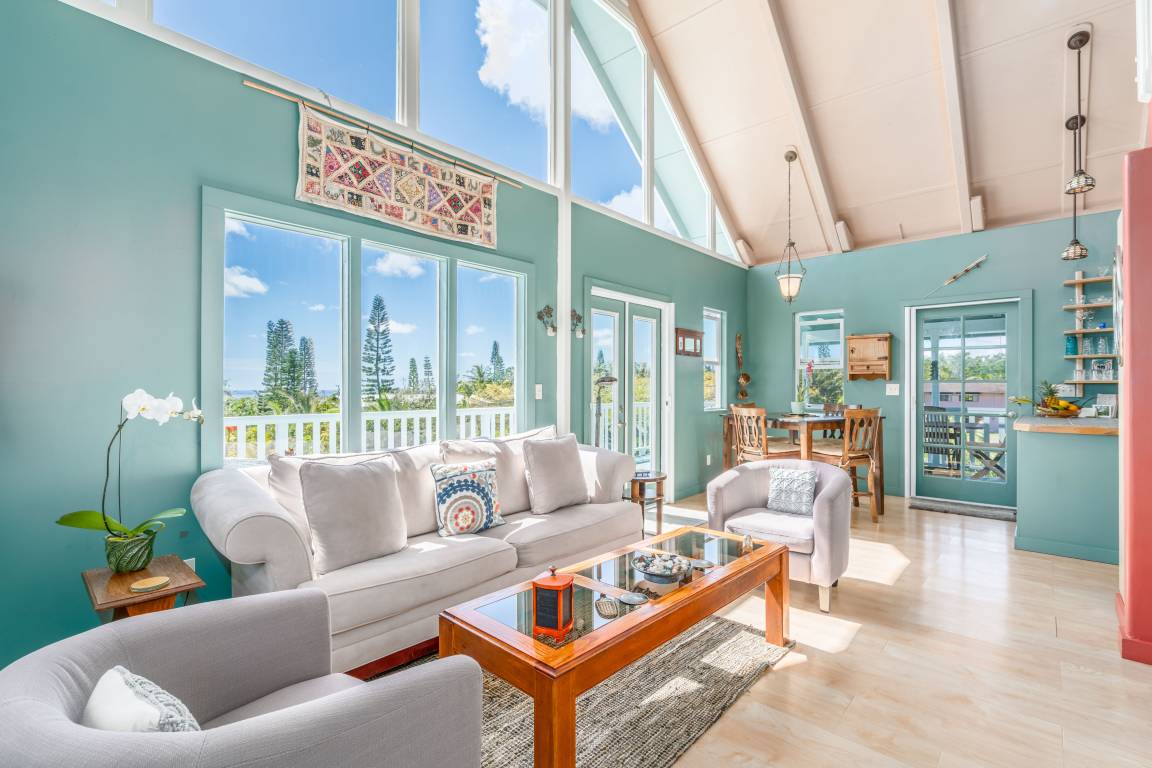 House ∙ 2 Bedrooms ∙ 6 Guests - Pāhoa, HI