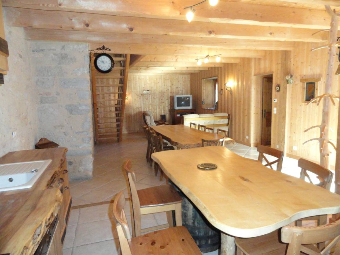82 M² Gîte ∙ 3 Chambres ∙ 5 Personnes - Pontarlier
