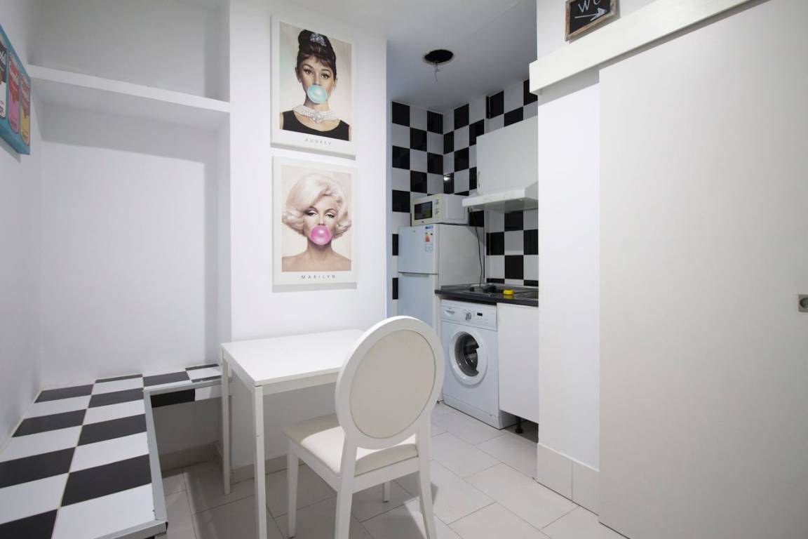 25 M² Apartamento ∙ 2 Huéspedes - Móstoles
