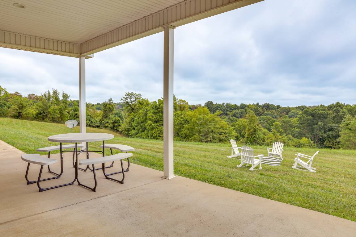 213 M² House ∙ 4 Bedrooms ∙ 8 Guests - Corinth, KY