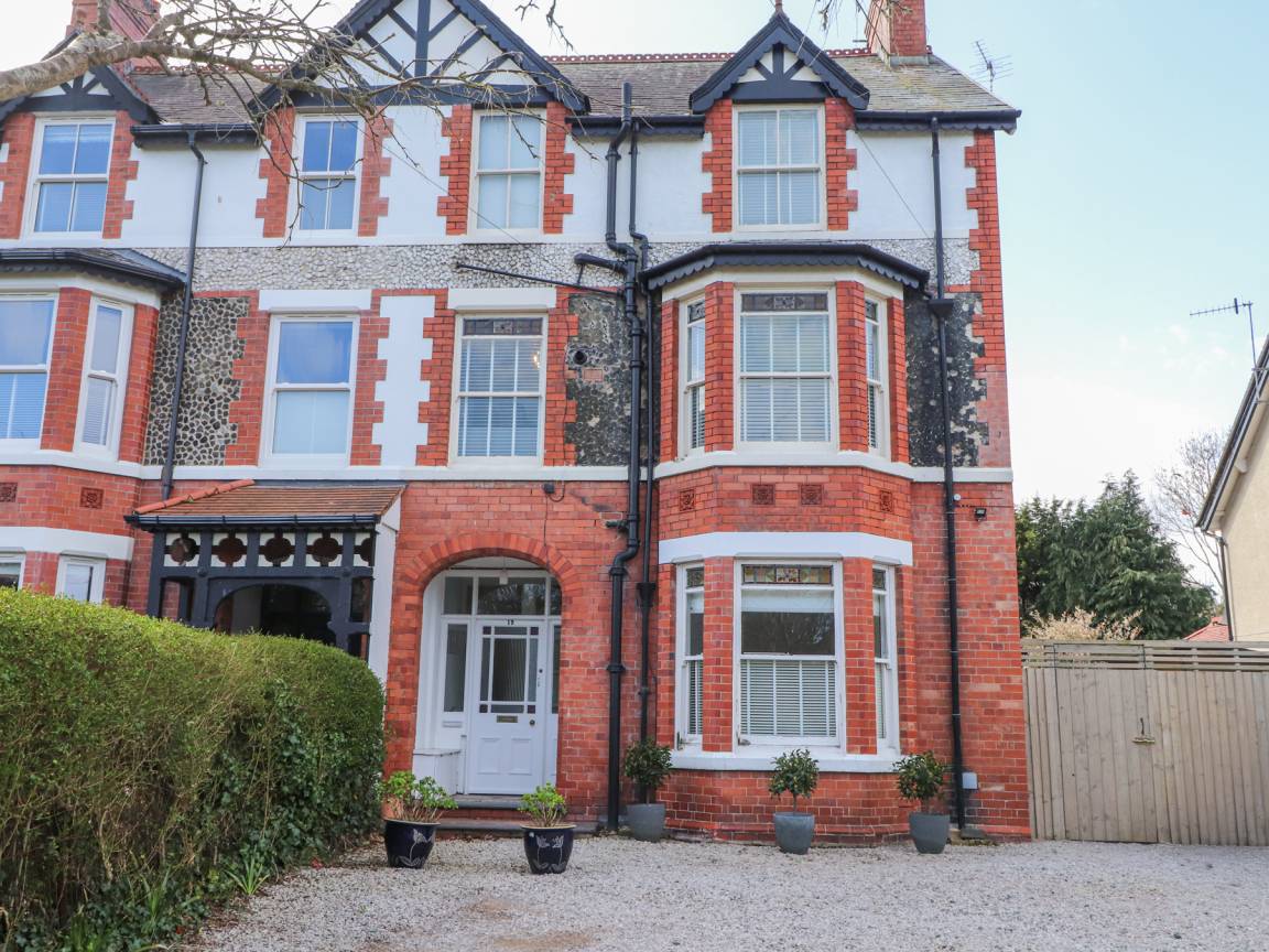 Cottage ∙ 2 Bedrooms ∙ 4 Guests - Conwy