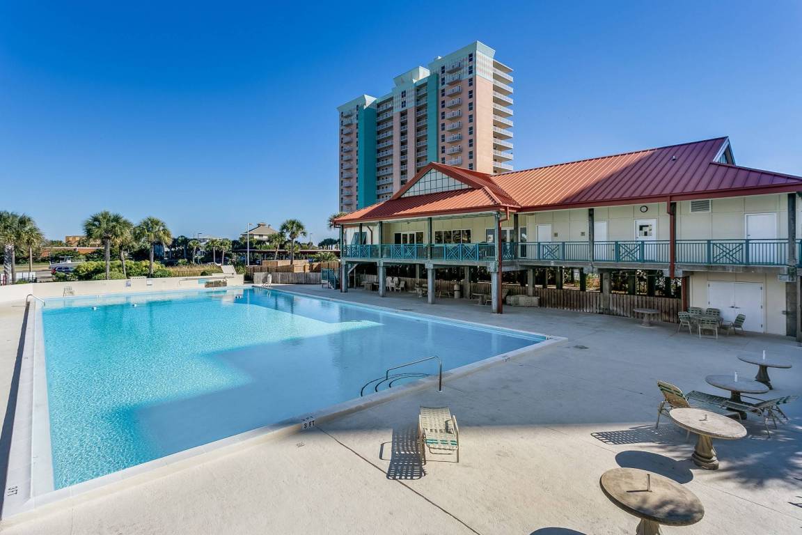 107 M² Condo ∙ 2 Bedrooms ∙ 6 Guests - Pensacola Beach, FL