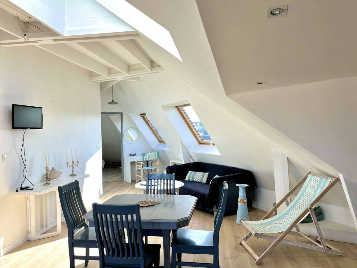 51 M² Appartement ∙ 2 Chambres ∙ 4 Personnes - Étel