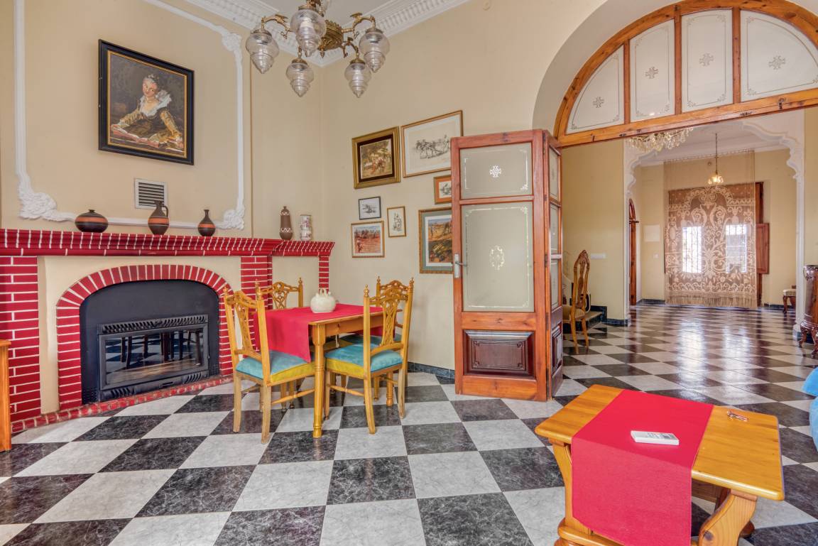 160 M² House ∙ 3 Bedrooms ∙ 6 Guests - Oliva