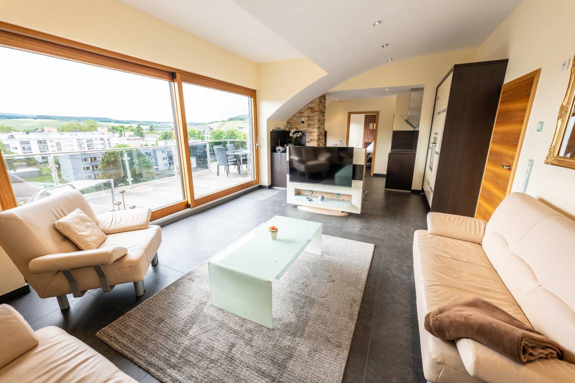 Ferienwohnung ∙ 3 Schlafzimmer ∙ 6 Gäste - Bad Neuenahr-Ahrweiler