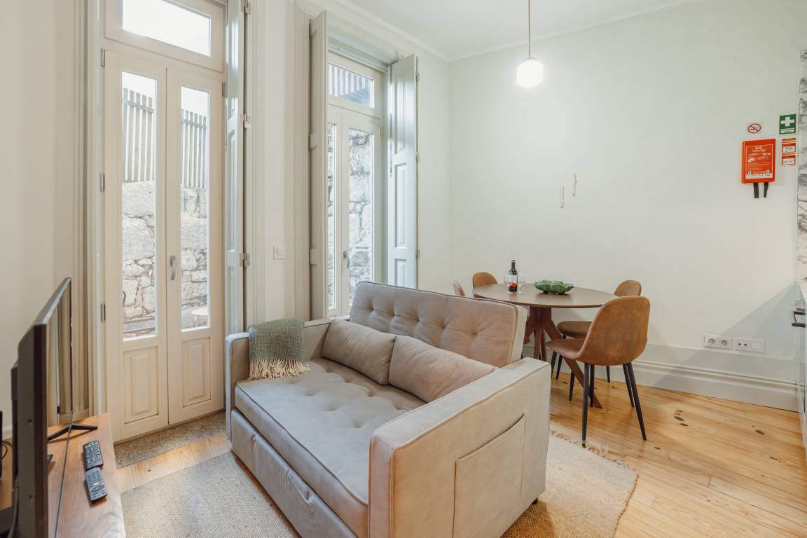 45 M² Apartamento ∙ 1 Habitación ∙ 20 Huéspedes - Oporto