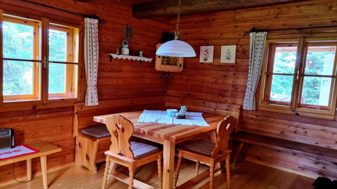 81 M² Ferienhaus ∙ 2 Schlafzimmer ∙ 8 Gäste - Murau