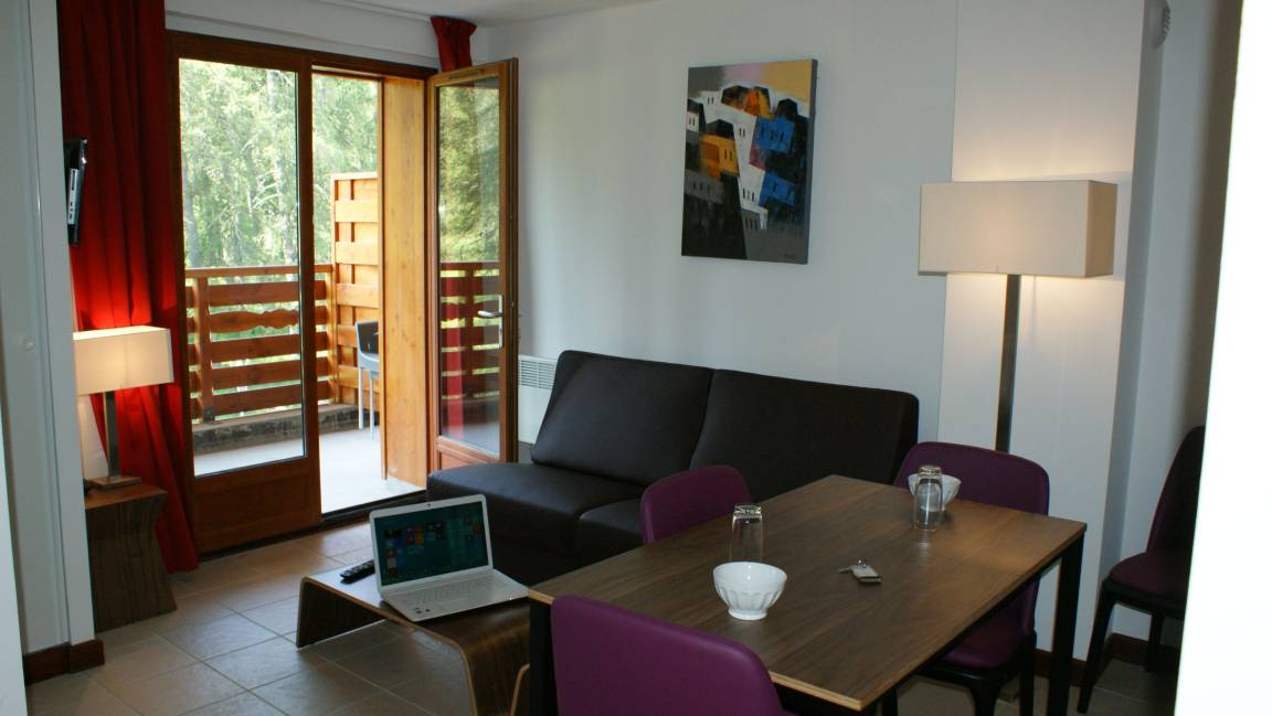 Appartement En Copropriété ∙ 1 Chambre ∙ 4 Personnes - Roubion