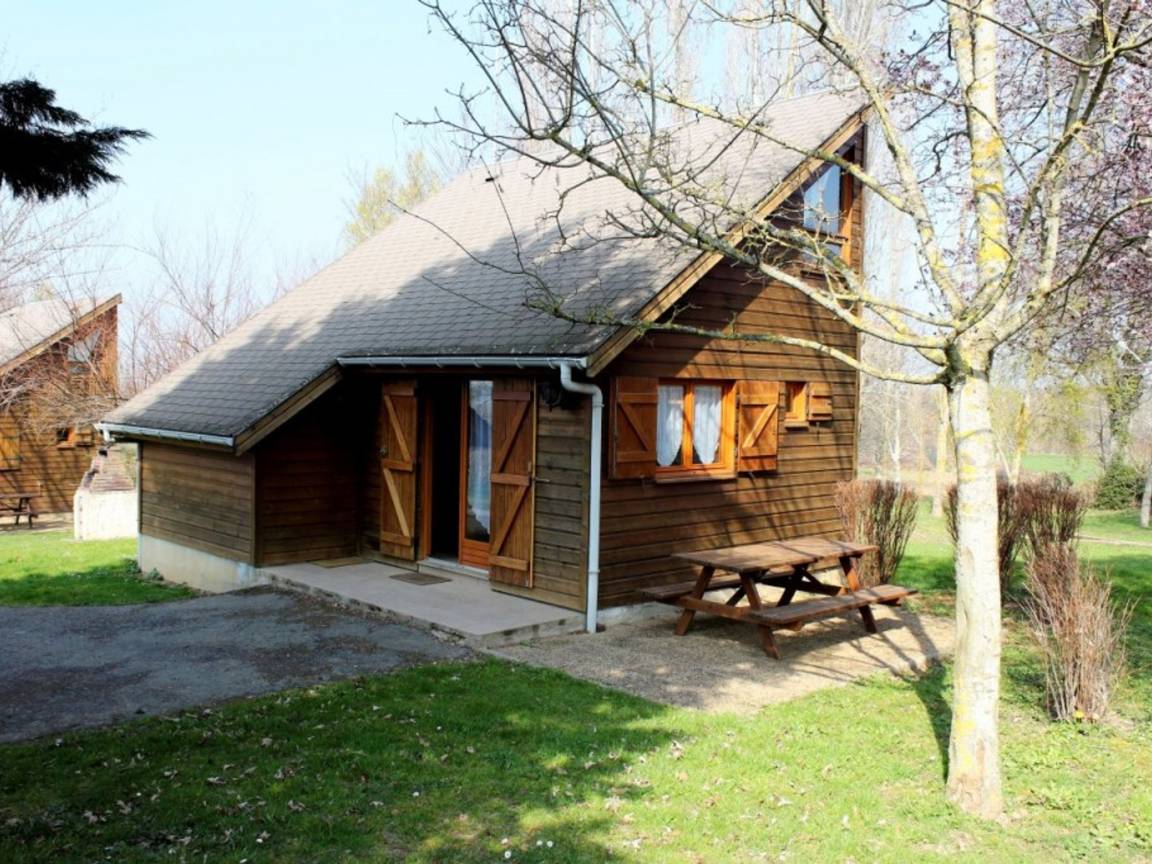 45 M² Cottage ∙ 2 Bedrooms ∙ 4 Guests - Auvergne