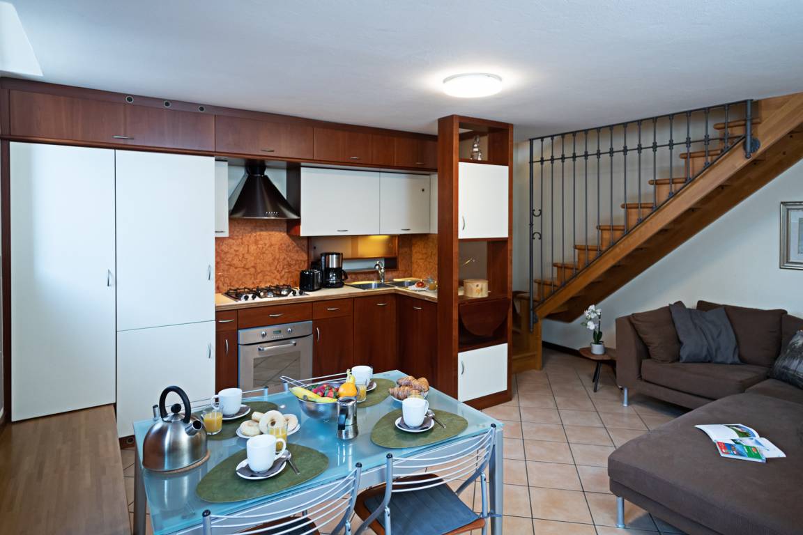 98 M² Apartment ∙ 3 Bedrooms ∙ 6 Guests - Garda