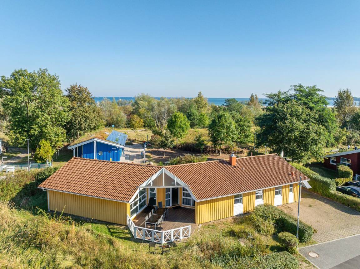 172 M² Huis ∙ 5 Slaapkamers ∙ 10 Gasten - Lübeck