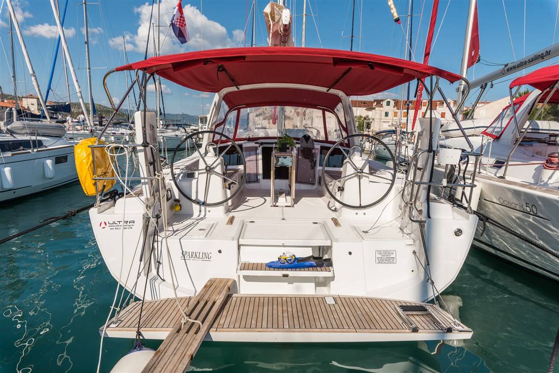 12 M² Hausboot ∙ 3 Schlafzimmer ∙ 4 Gäste - Split