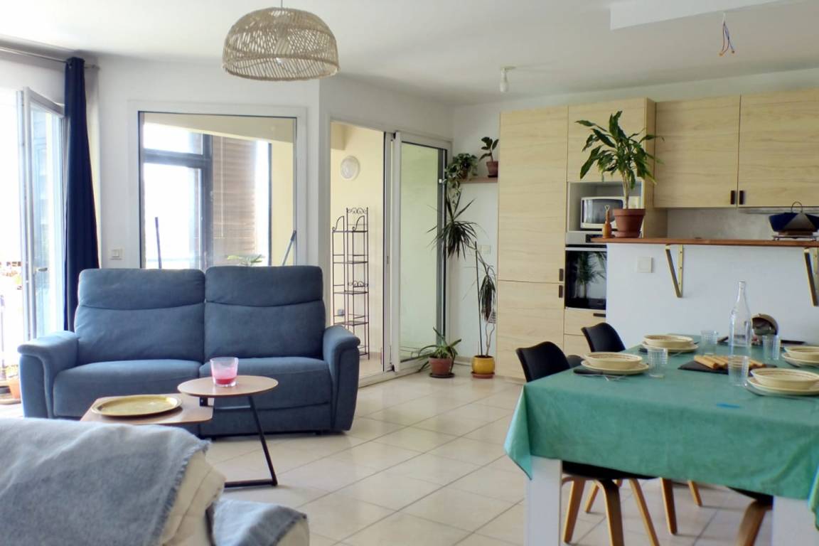 74 M² Appartement ∙ 2 Chambres ∙ 5 Personnes - Toulon
