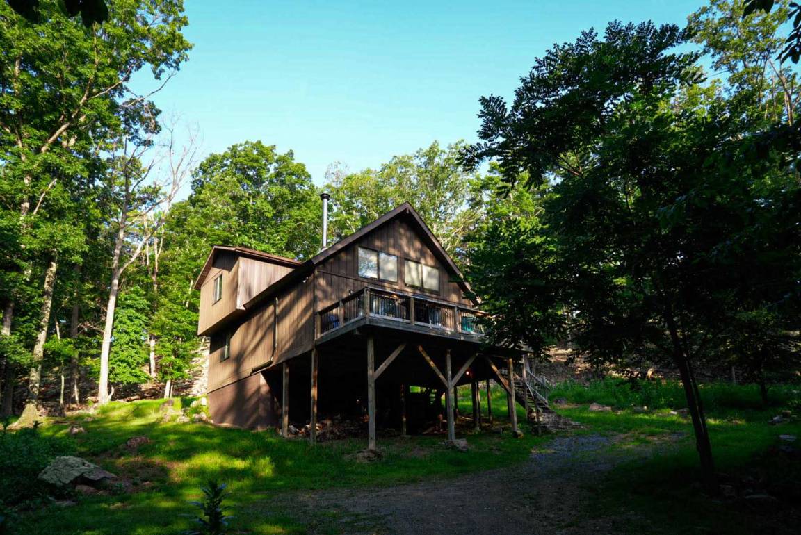 113 M² Cabin ∙ 3 Bedrooms ∙ 6 Guests - Great Cacapon, WV