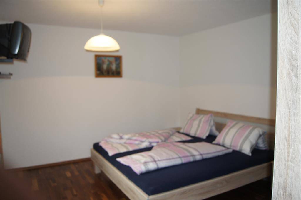 113 M² Ferienwohnung ∙ 3 Schlafzimmer ∙ 8 Gäste - Stumm