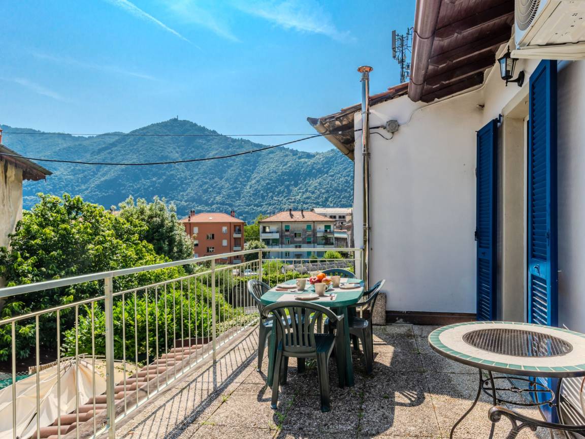 90 M² House ∙ 1 Bedroom ∙ 5 Guests - Como